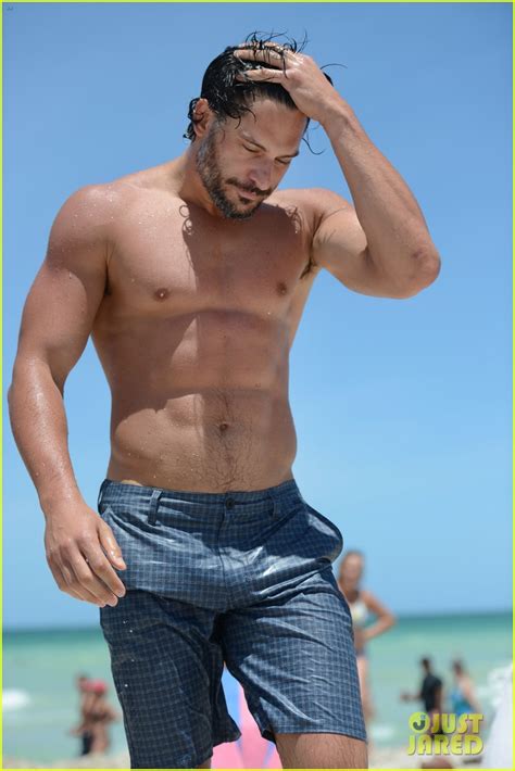 Joe Manganiello Shirtless In Miami Photo 2676378 Joe Manganiello
