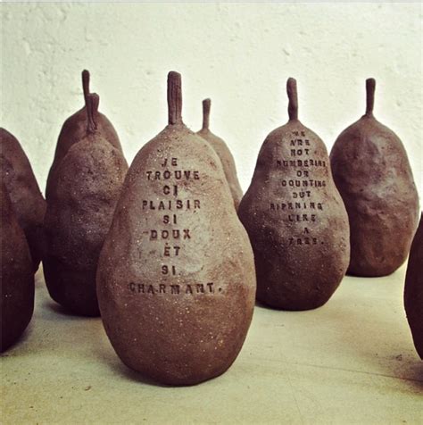 La Poire Rae Dunn Fine Handmade Pottery