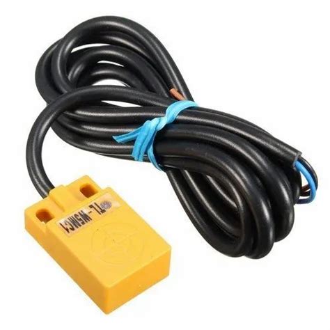 Mouse Type Proximity OMRON TL QMC1 NPN NO 3W TL QMB1 PNP NOC2 NPN NC