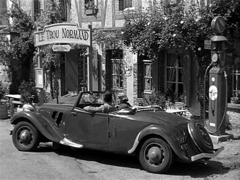 Citroën 11 BL Cabriolet in Le trou normand Citroen traction