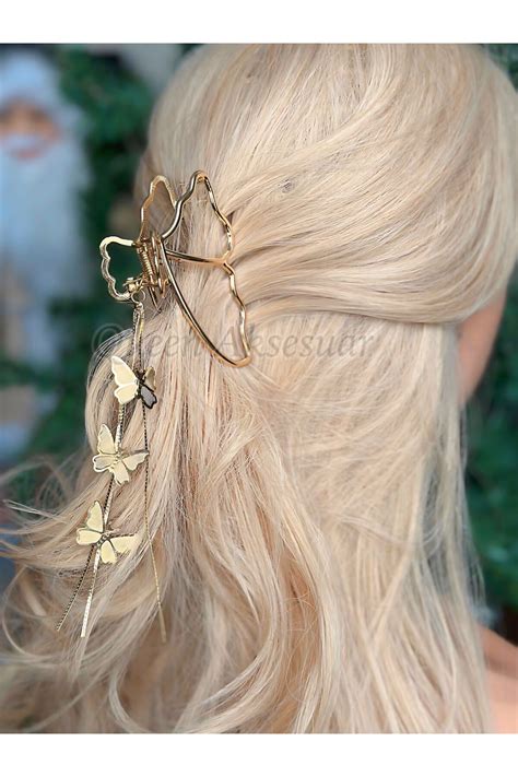 QUEEN AKSESUAR İthal moda gold altın metal büyük kelebek sarkıt