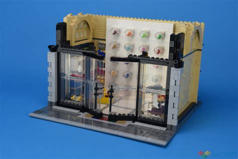 LEGO 910009 Modular LEGO Store Review Brickset