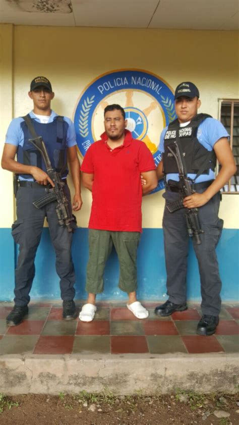 Decomisan Arma E Indumentaria Militar A Capturado En Olancho