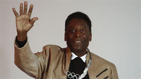 Pelé murió a sus 82 años el mundo despide y llora al rey del fútbol