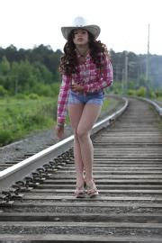 Imx To Aa A Silver Starlets Co Silver Starlets Sarah Western