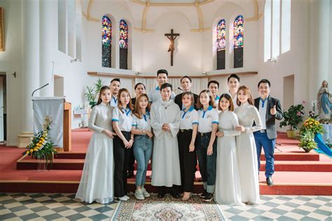 Profession perpétuelle du Frère Pierre Tran Prêtres du Sacré Cœur de