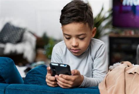 Conhe A As Consequ Ncias Do Uso Excessivo De Telas E Como Os Pais Podem