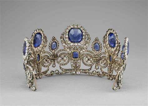 Diadème de la parure de la reine Marie Amélie et de la Reine Hortense