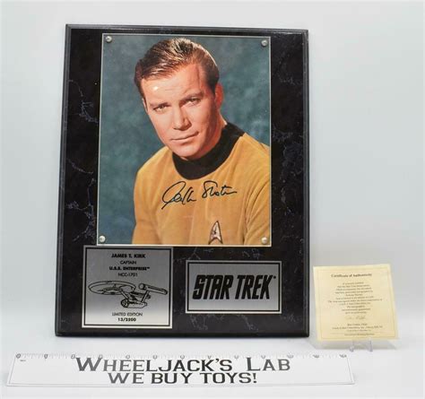 Captain James T Kirk Star Trek Limited Edition AUTOGRAPHED Plaque 13