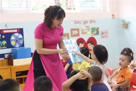 Giáo viên mầm non có được mở lớp trông trẻ tại nhà không