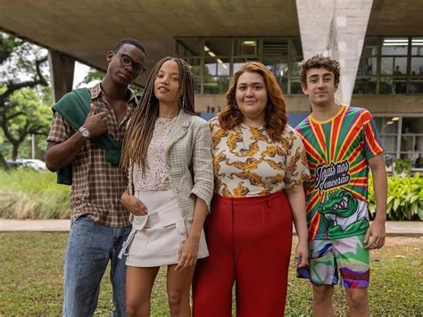 Conhe A O Novo Elenco De De Volta Aos Para Temporada