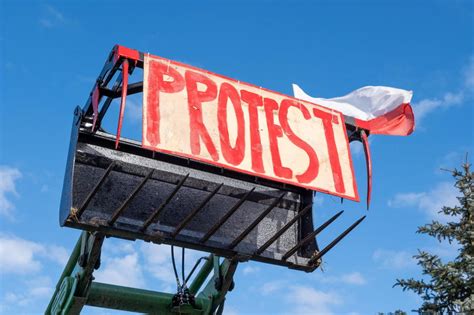 Zaczęło się Wielki protest Zablokowali drogi w całej Polsce
