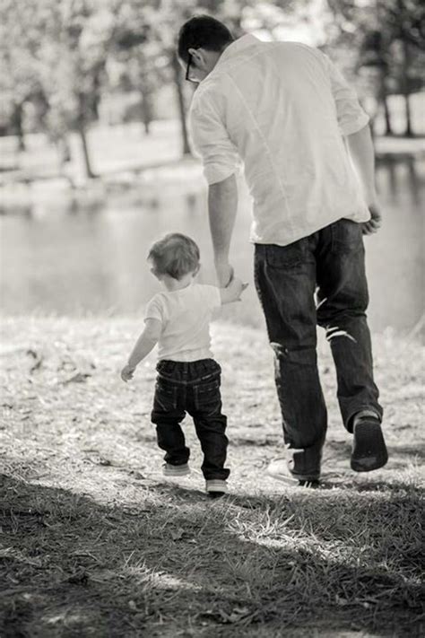 Pin by Eun Sook Sim on 자료 Photo backdrop Dad son Scenes