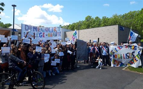 Bois le Roi profs parents élèves et élus disent non aux classes