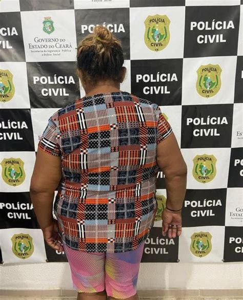 Mulher é presa suspeita de mandar matar o próprio filho em Beberibe