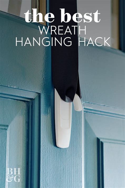 How To Hang A Christmas Wreath Easy Methods Artofit