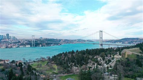 İstanbul Boğazı nın stratejik önemi nedir Özellikleri nelerdir