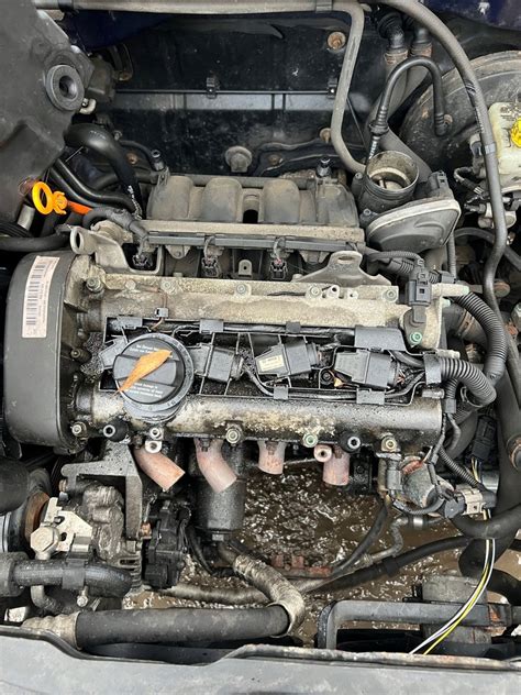 Vw Golf Iv Seat Leon I Silnik V Km Azd
