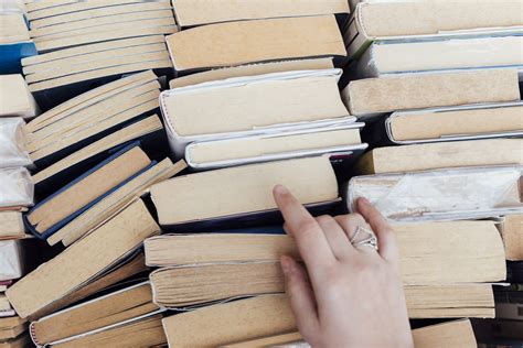 Pengertian Tinjauan Pustaka Manfaat Dan Cara Membuatnya Riset