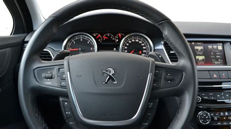 Peugeot Sw Al Volante Della Bluehdi Cv Eat