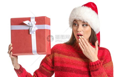 美丽的年轻女子戴着圣诞帽带着白色背高清图片下载 正版图片504113435 摄图网