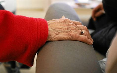 Euthanasie suicide assisté sédation De quoi parle t on Le Télégramme