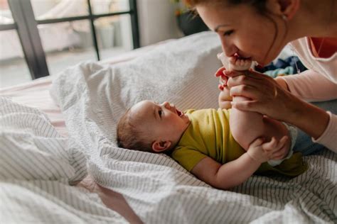 3 Month Old Baby Development Milestones Kinedu Blog