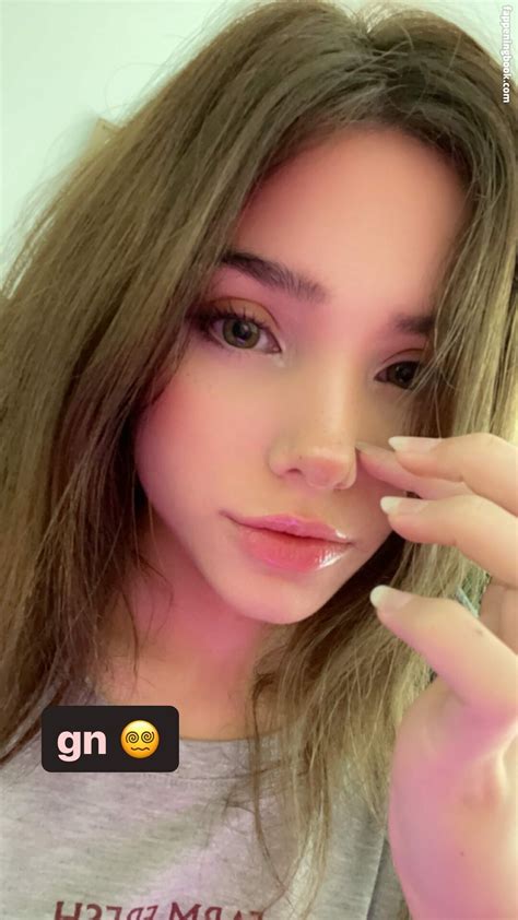 Emmyuh Emmybeehz Nude Onlyfans Leaks The Fappening Photo
