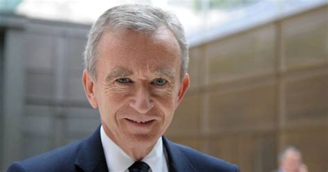 LVMH pas à pas Bernard Arnault prépare sa succession tout en gardant