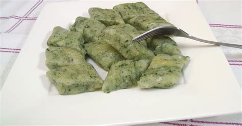 KOPYTKA ZE SZPINAKIEM Przepisy Gotuj W Stylu EKO