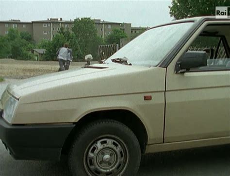 IMCDb org 1991 Škoda Favorit Typ 781 in Der Puma Kämpfer mit Herz