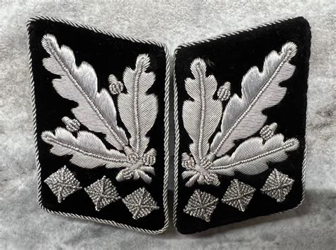 SS Oberst Gruppenführer Collar Tabs 16383 Product Military