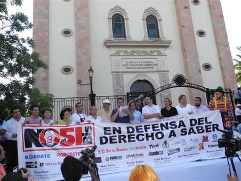 La Jornada Protestan Cientos De Periodistas En Sinaloa Contra Ley Mordaza