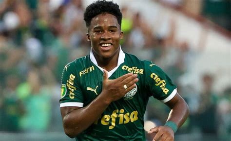 Abel Ferreira inicia busca por substituto de Endrick no Palmeiras Dá