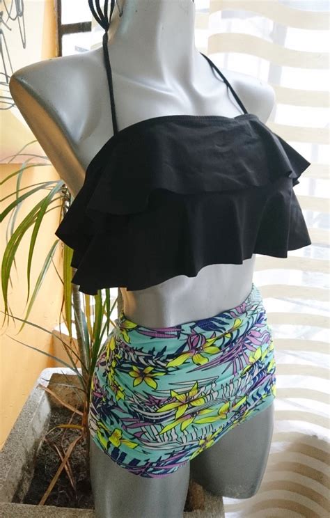 Traje De Baño Dos Piezas Negro Y Azul Tiro Alto Y Top Olanes Mercado