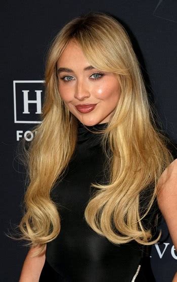 Sabrina Carpenter S 66th GRAMMY Awards Hairstyle