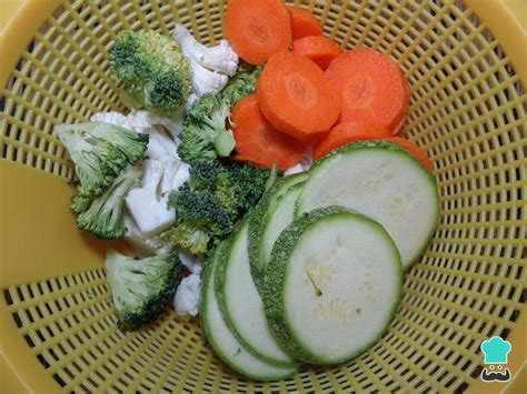 Pollo en achiote al horno con verduras Fácil
