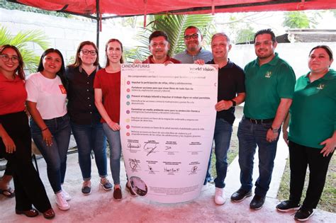 Atenea Gómez refrenda su compromiso con niñez y juventud de Isla