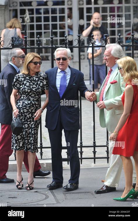 Philippe Labro Et Son Epouse Et Alain Duault Et Son Epouse Quittent La