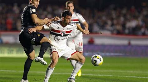 Corinthians x São Paulo confira as prováveis escalações e onde