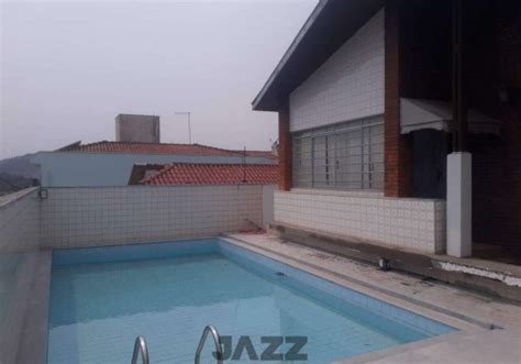 Casas 4 quartos à venda na Rua Doutor Osvaldo Cruz em Amparo