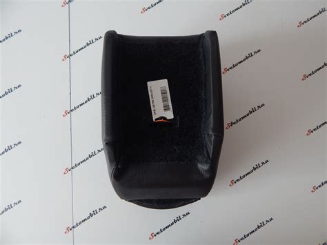 Подлокотник Opel Astra 2004 2011г штатный