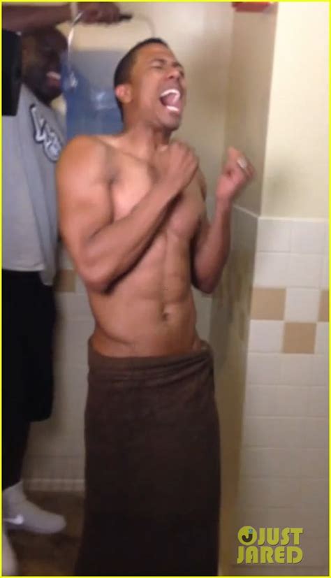 Nick Cannon Goes Naked In A Towel For Ice Bucket Challenge Photo