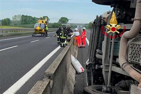 Grave Incidente Sulla A1 Tra Valdarno E Incisa Due Morti E Un Ferito