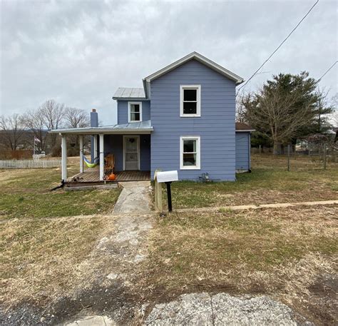 1755 Cedar Ave Buena Vista VA 24416 See Est Value Schools More