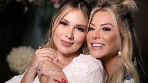 Virginia E Poliana Rocha Brigaram Boatos Fazem Esposa De Leonardo Vir