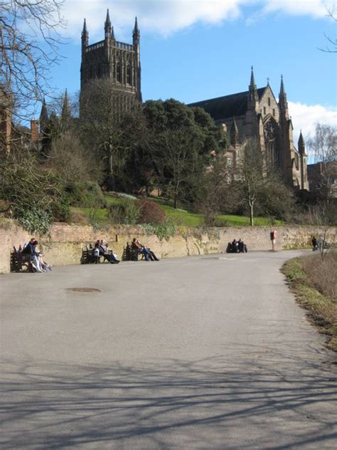 Worcester Cathedral Philip Halling Cc By Sa 2 0 Geograph Britain