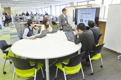 西予市オフィス改革事例自治体初の働き方改革モデルオフィスコクヨ官公庁
