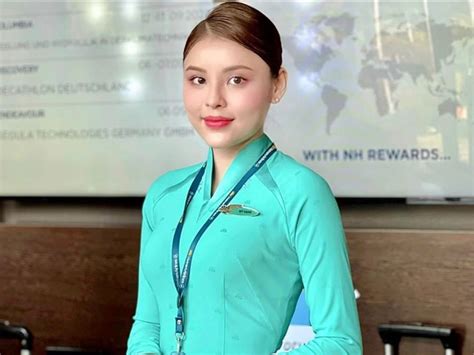 Vụ tiếp viên hàng không bán dâm Có được công khai danh tính người mua