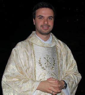 Padre reflete sobre as figuras de Maria e José no Natal